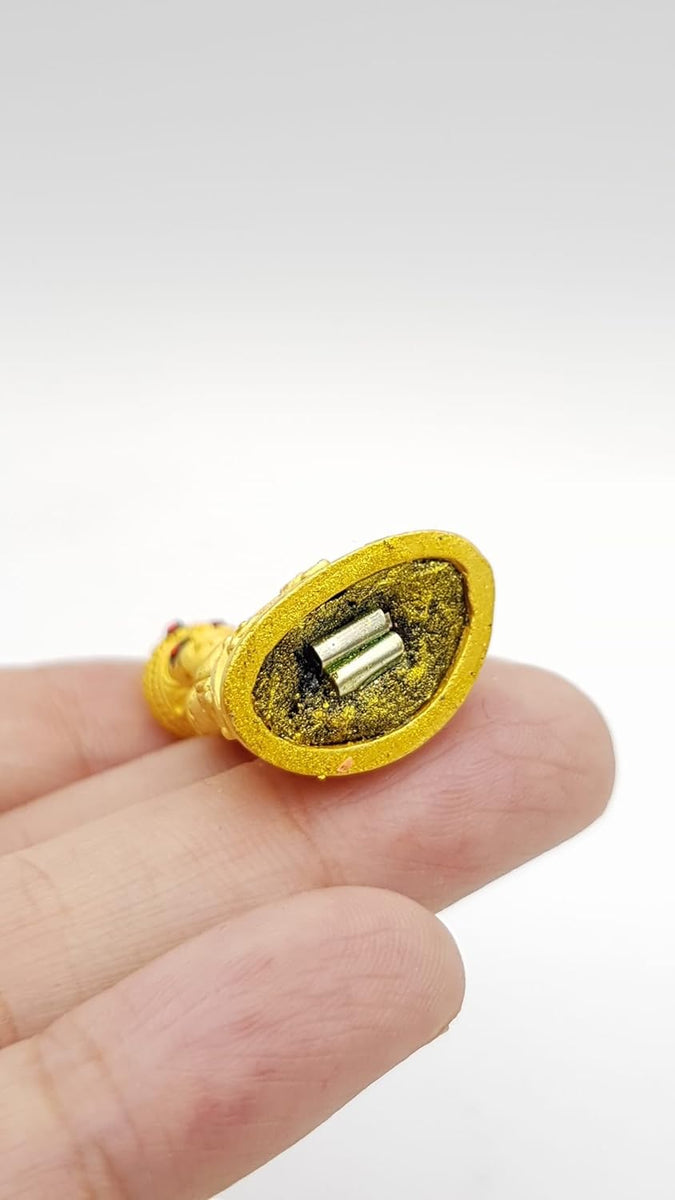 Thai amulets Phra Ngang Red Eye in hypnotizing Charm Oil Phu Ta Rit Aj ...