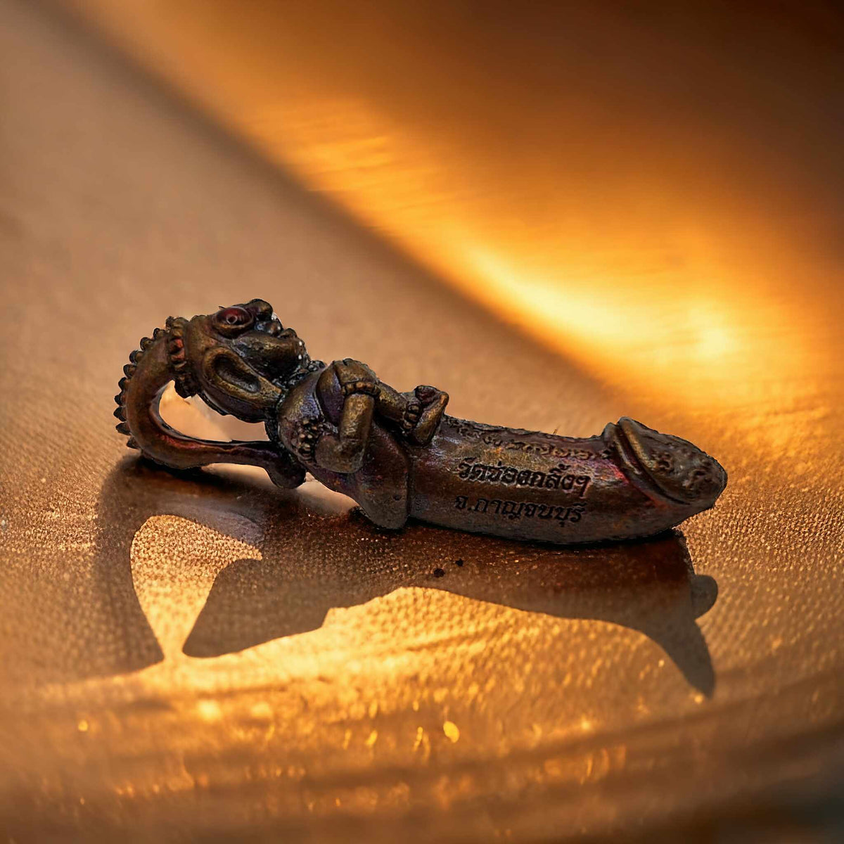 Thai amulet Phra Ngang red Eyes Paladkik Lp Yam BE 2558 Lucky Charm Pe ...